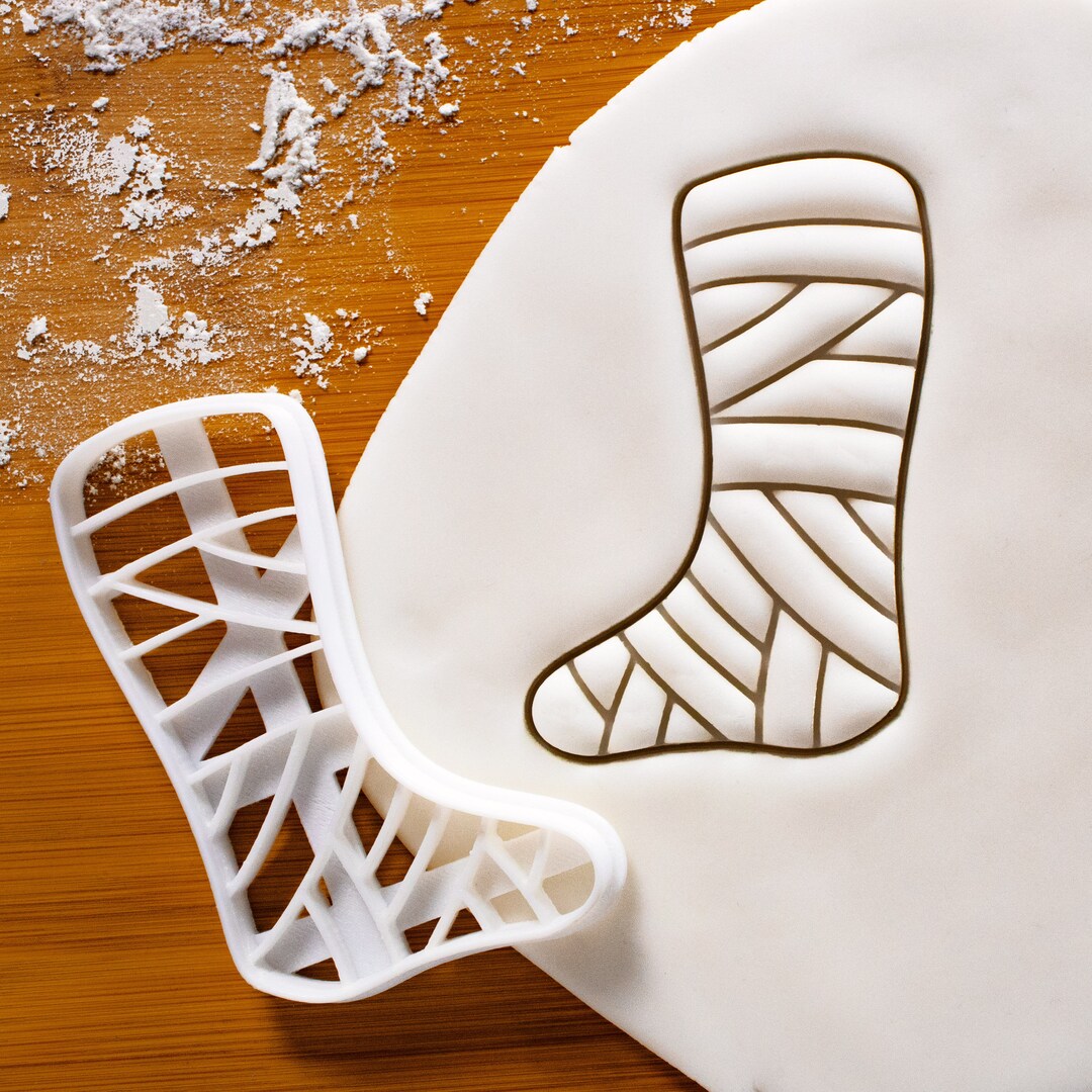 Leg Cast Cookie Cutter | Medicine Biscuit Cutters Gifts Medical ...