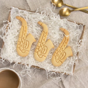 Saxophone Cookie Cutter: Jazz Music Instrument for Musicians & Party ...