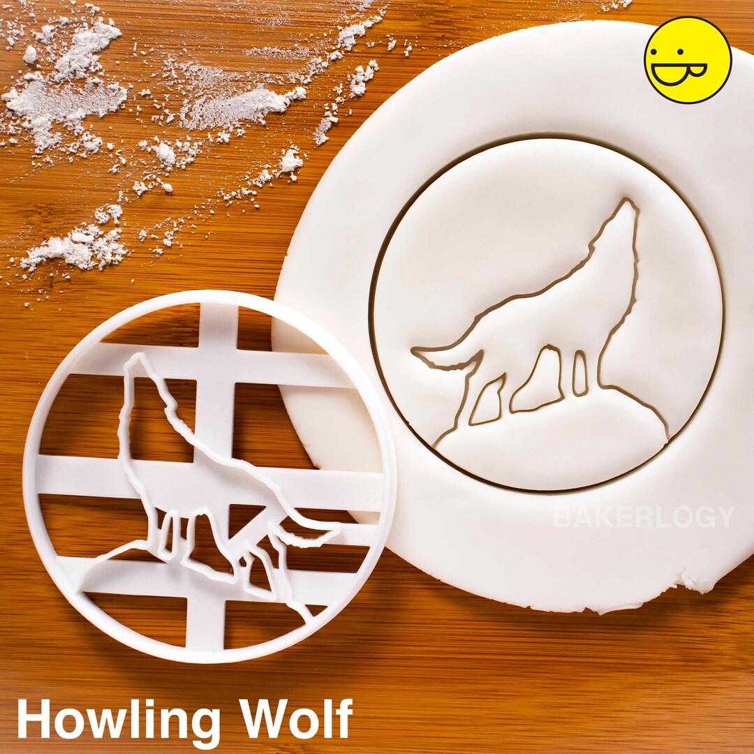 Howling Wolf Moon Cookie Cutters Biscuits Cutter One of a - Etsy Singapore