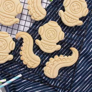 Tentacle Cookie Cutter Nautical Retro Steampunk Cookies Diver Divers ...