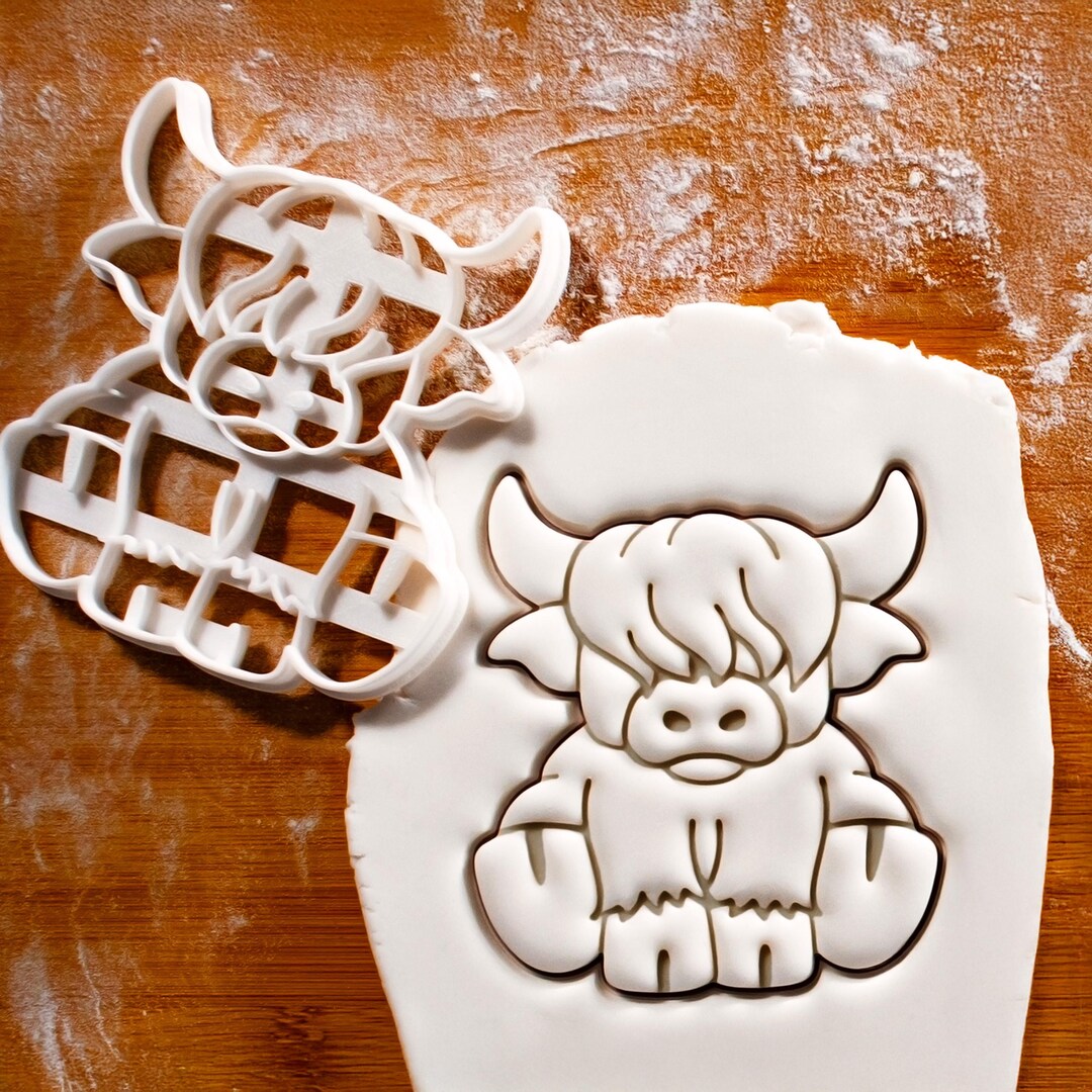 Highland Cow Cookie Cutter: Farm Animal Baking - Etsy