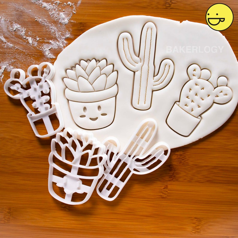 Tall Cactus cookie cutter Bakerlogy biscuit cutters saguaro | Etsy