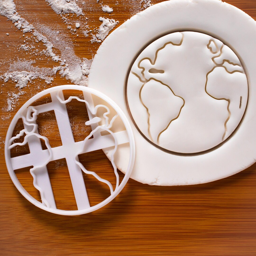 Planet Earth & Other Space Themed Cookies Cutters Biscuits Fondant Clay ...