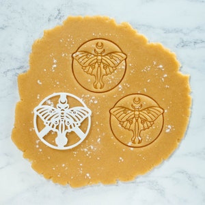 Luna Moth Cookie Cutter - Bake Beautiful Biscuits for a Whimsical ...