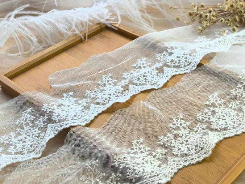 White Snowflake Lace Trim, Bridal Wedding Accessory (2 Yards) L045 ...