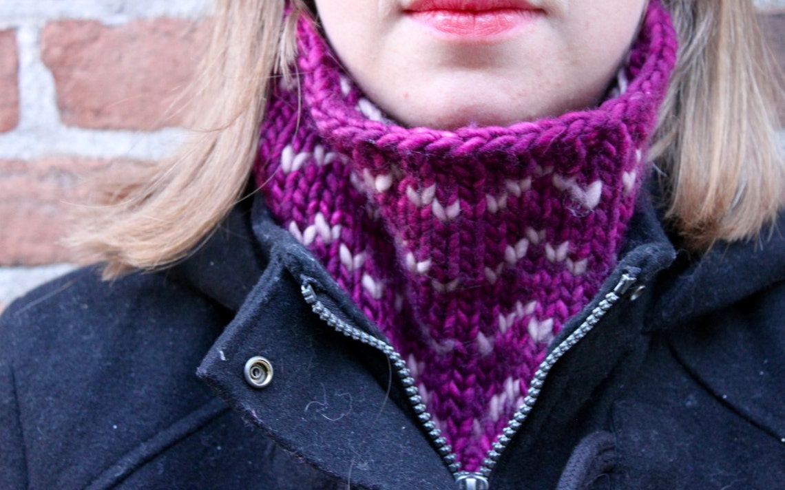 Chunky Chevron Cowl: A Knitting Pattern - Etsy