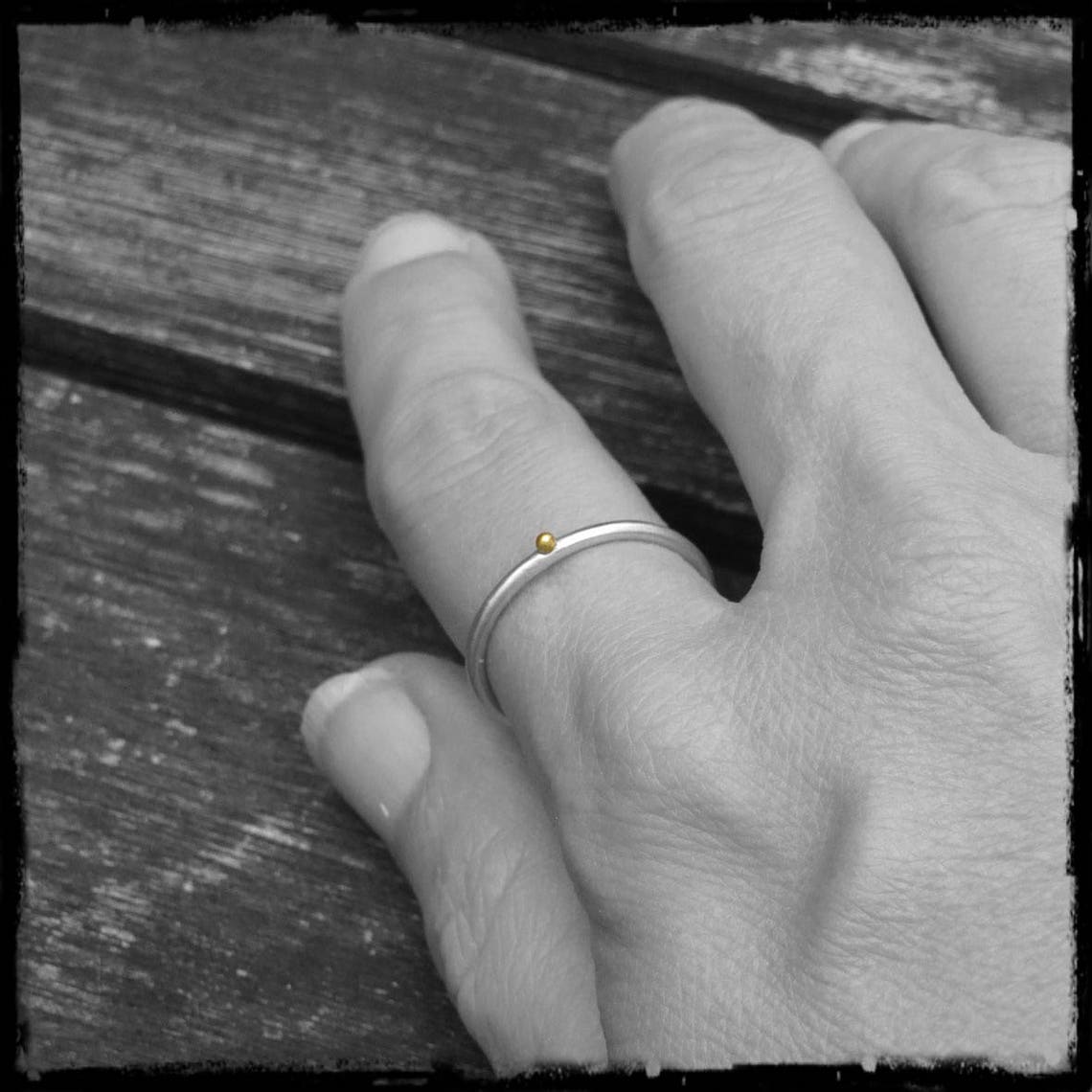 Anneau simple et épuré en argent massif et or natif -Bague de ...