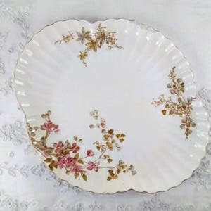 Brownfield and Son Platter, Staffordshire, England, 1850-1899 Scalloped ...