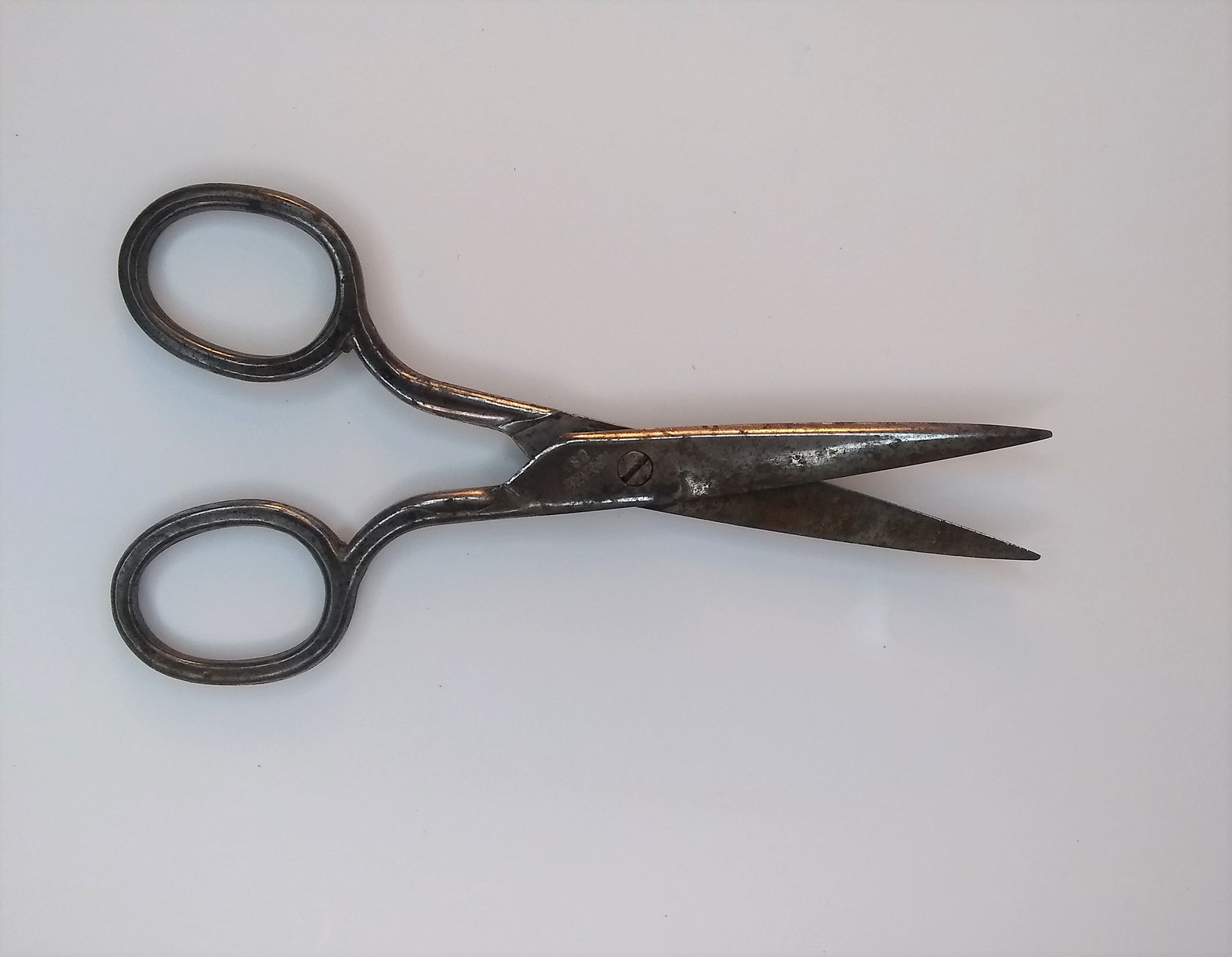 Vintage Scissors, Forged Steel USA, Aged Patina, Works Well, 5 Inches ...