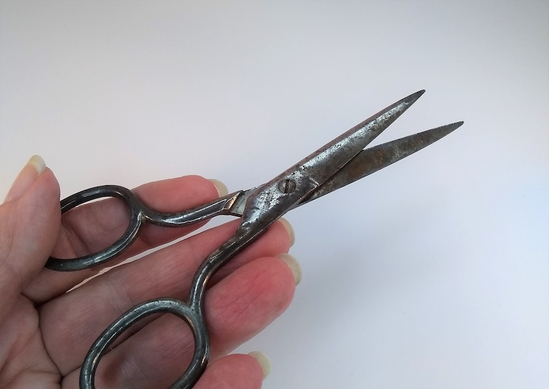 Vintage Scissors, Forged Steel USA, Aged Patina, Works Well, 5 Inches ...