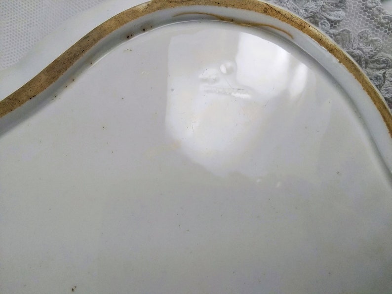 Brownfield and Son Platter, Staffordshire, England, 1850-1899 Scalloped ...