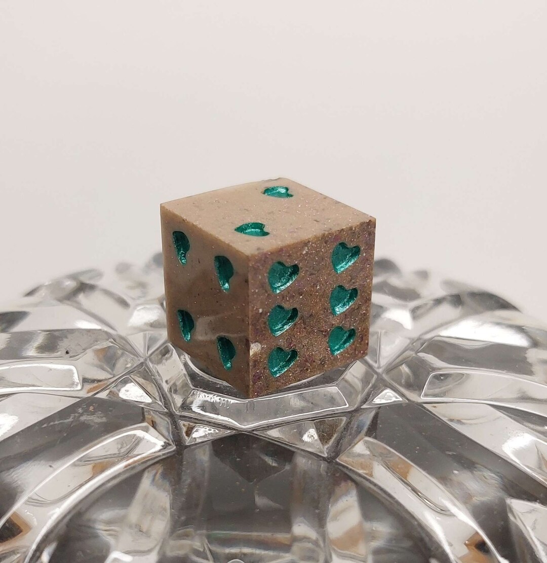 Single D6 Handmade Resin Die - Etsy