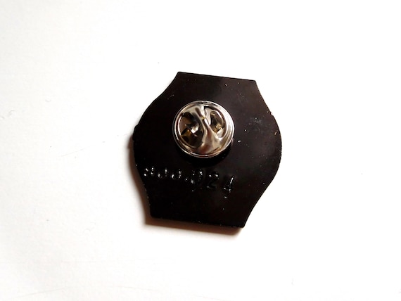 1990s Swatch PIN, yellow GZ100 Keith Haring design 3c… - Gem