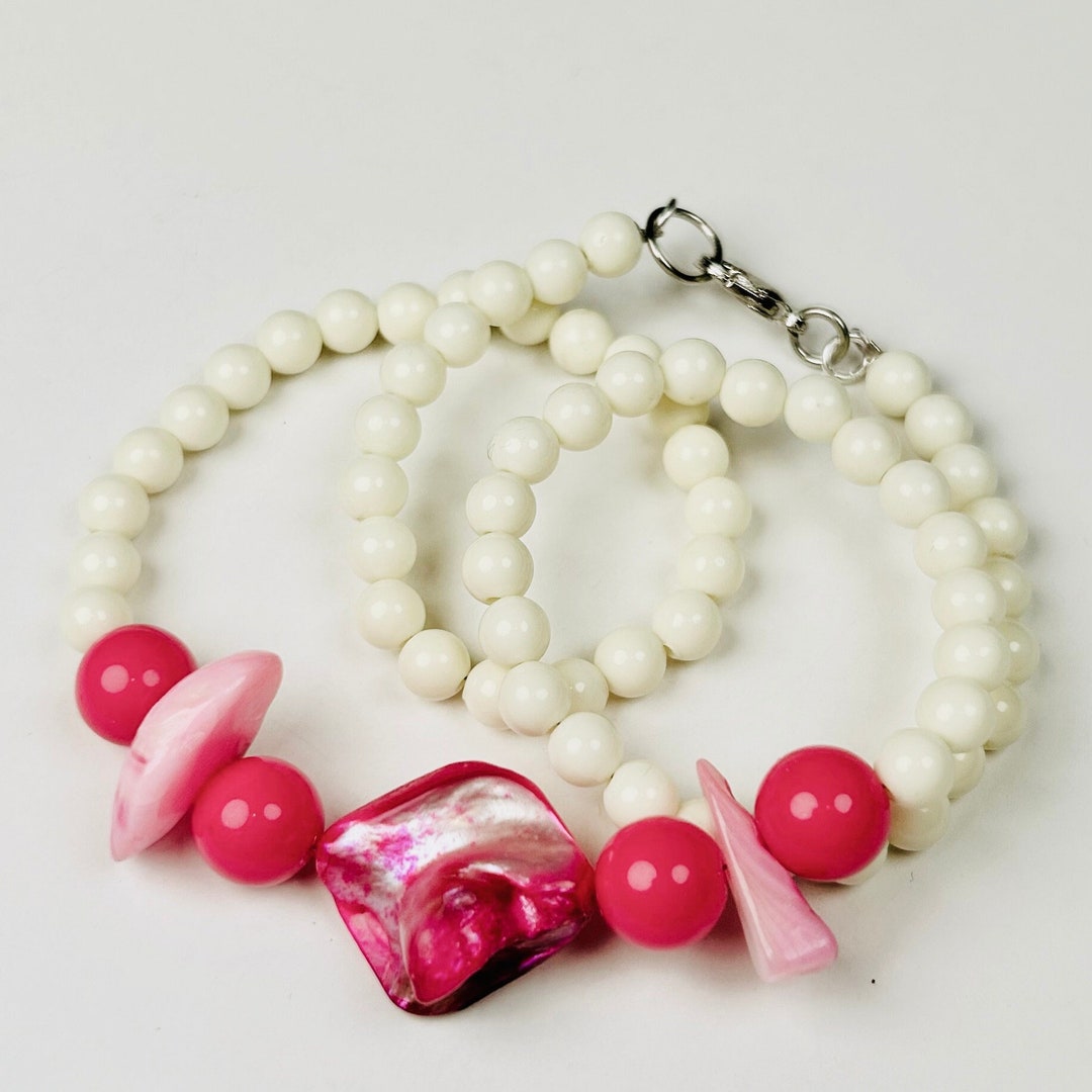 POCKET VENUS Hot Pink Mother of Pearl Beads With Creamy Beads - Etsy