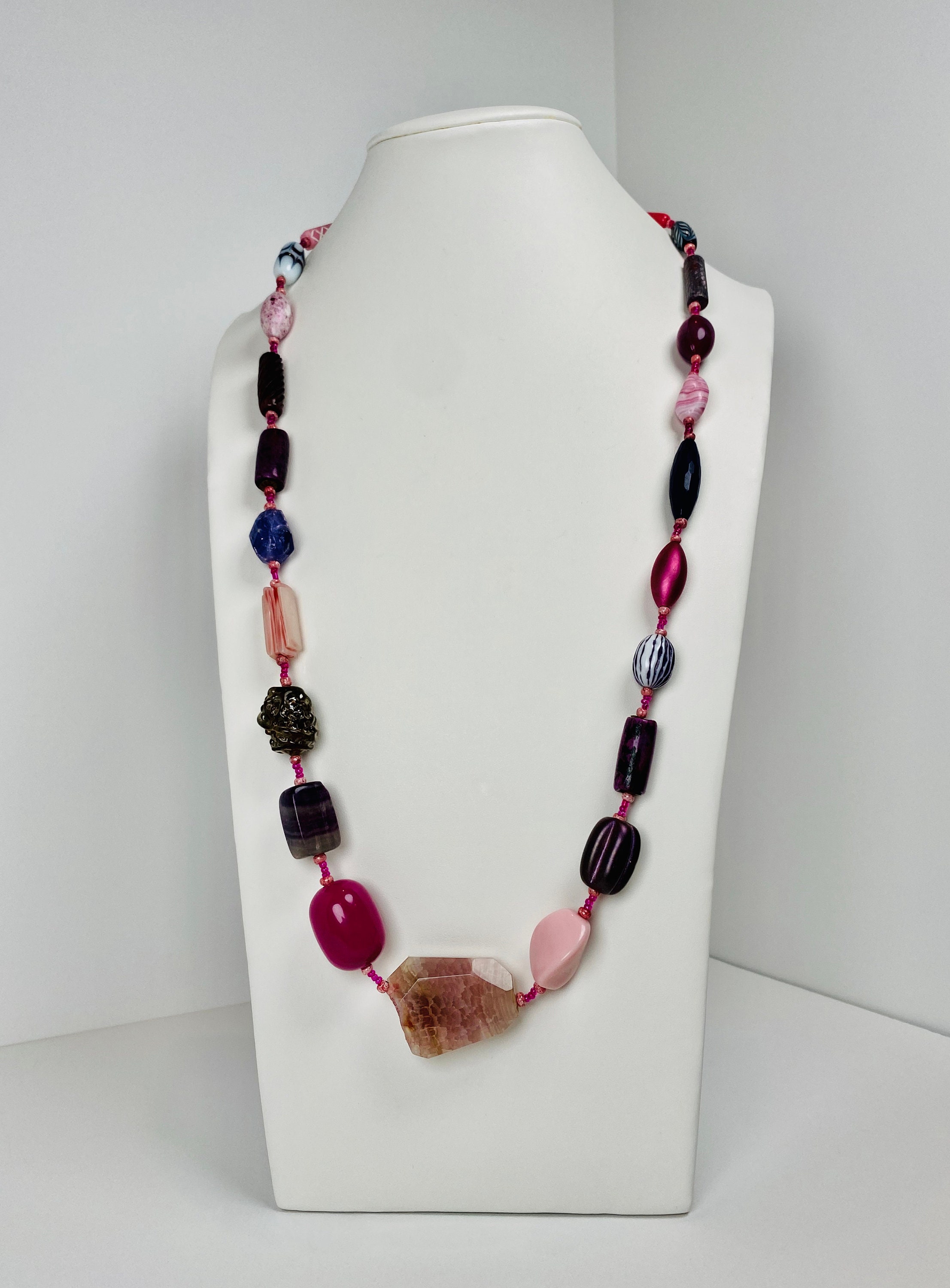 THE TANGO MAUREEN Mixed-material Necklace With Long-line Beads in ...