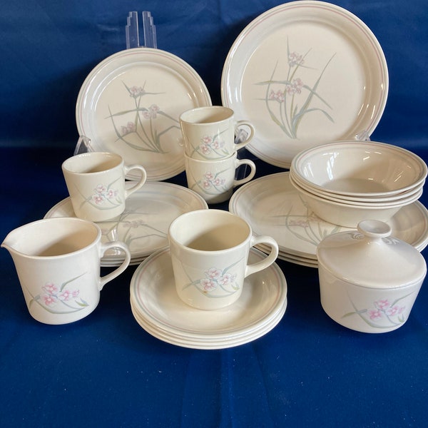 Corelle Dinnerware Set - Etsy