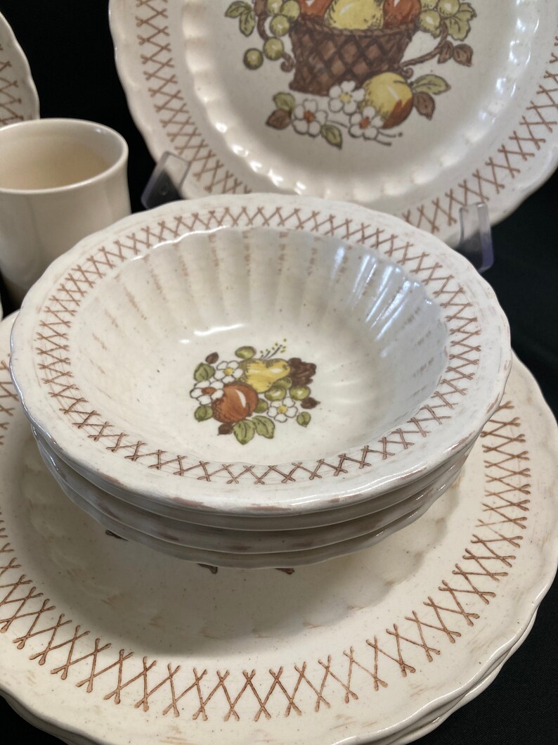 16 Piece Metlox Vernon Ware Fruit Basket Dinnerware Set - Etsy