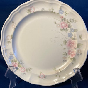 20 Piece Pfaltzgraff Tea Rose Dinnerware Set, Service for 4 - Etsy