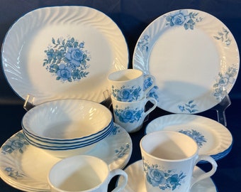 Vintage Dinnerware Sets - Etsy