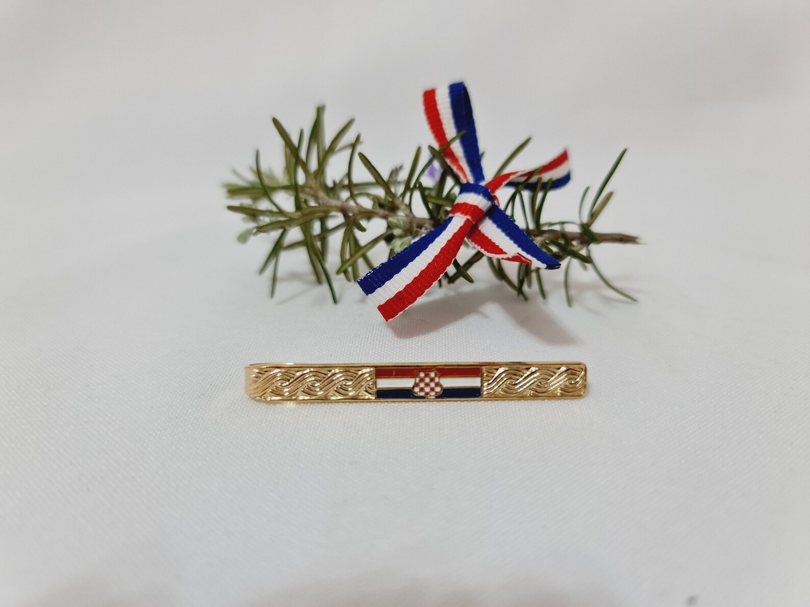 Croatian Tie Bar, Tie Clip With the Old Grb and Croatian Pleter, Gold ...
