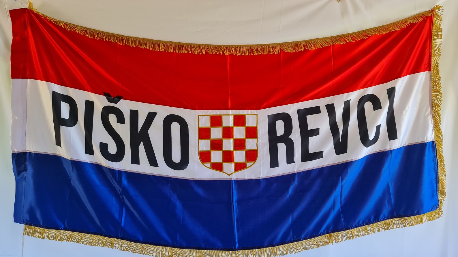 Personalized Croatian Flag With the Old or New Grb, 3 Sizes - Etsy