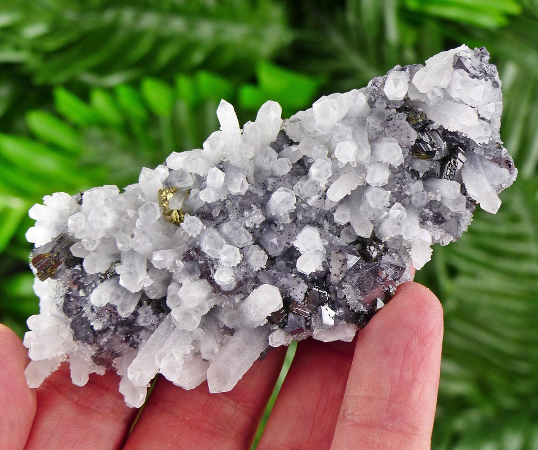 Amazing Milky Quartz Crystals With Gem Sphalerite, Galena and ...