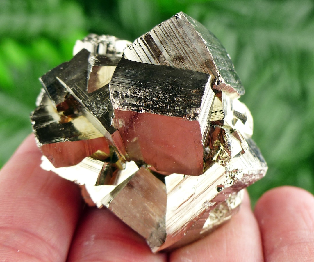 Shiny Pyrite Crystal, Pyrite Cubes, Shiny Pyrite, Pyrite Mineral, Fool ...