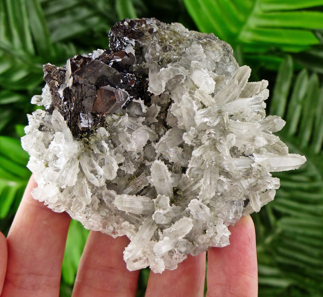Very Rare Clear Quartz With Very Shiny and Rare Sphalerite Crystals ...