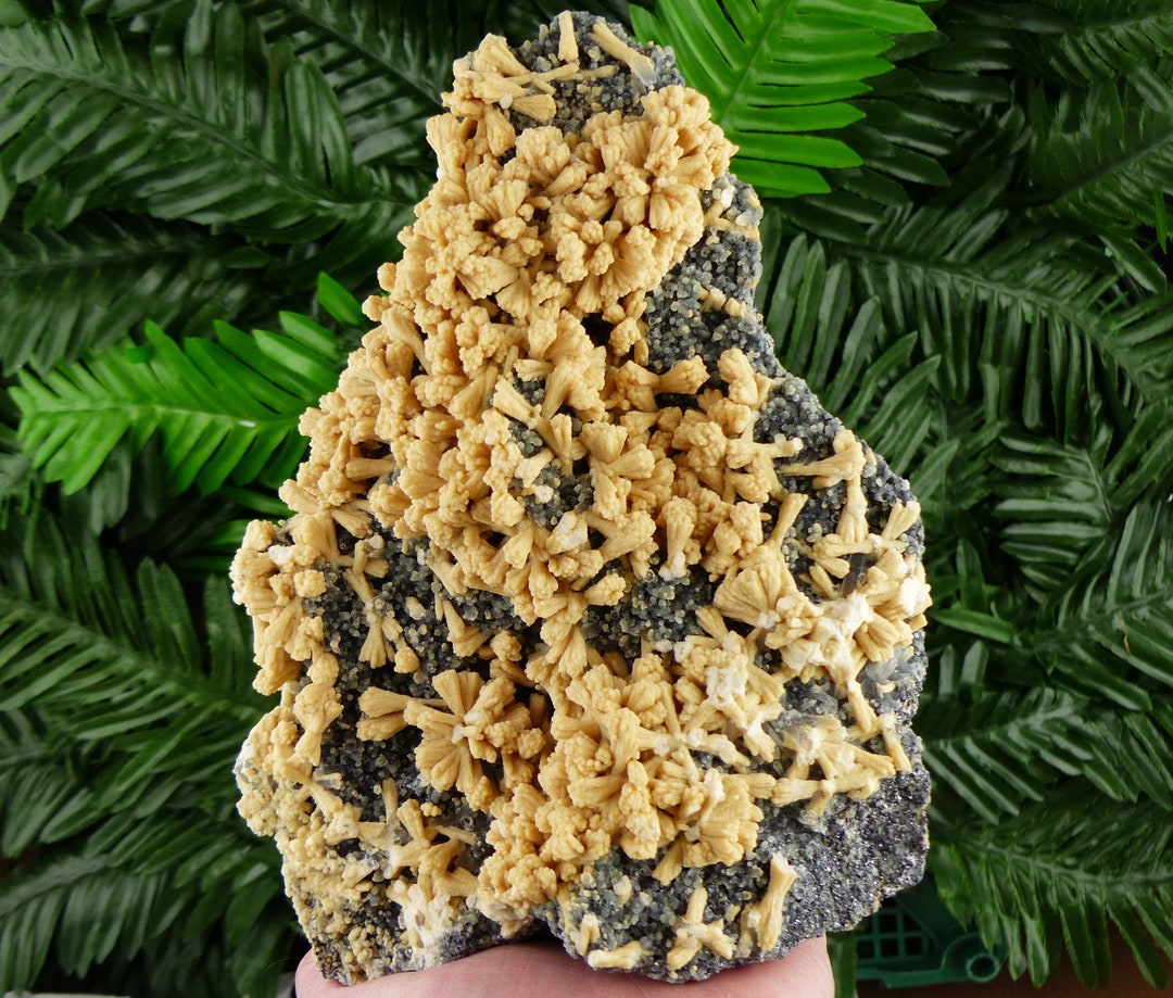 Museum Very Rare Calcite Crystallization on Chalcedony, Raw Crystal ...