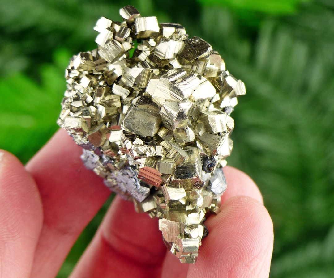 Amazing Pyrite Crystal, Raw Crystal, Natural Mineral, Healing Crystal ...