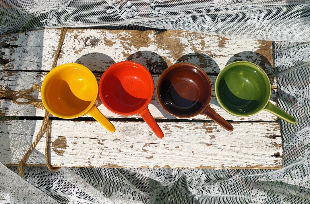 4 Unique Retro Bowls in Beautiful Glaze / Vintage / Bowl / Sauce Bowl ...