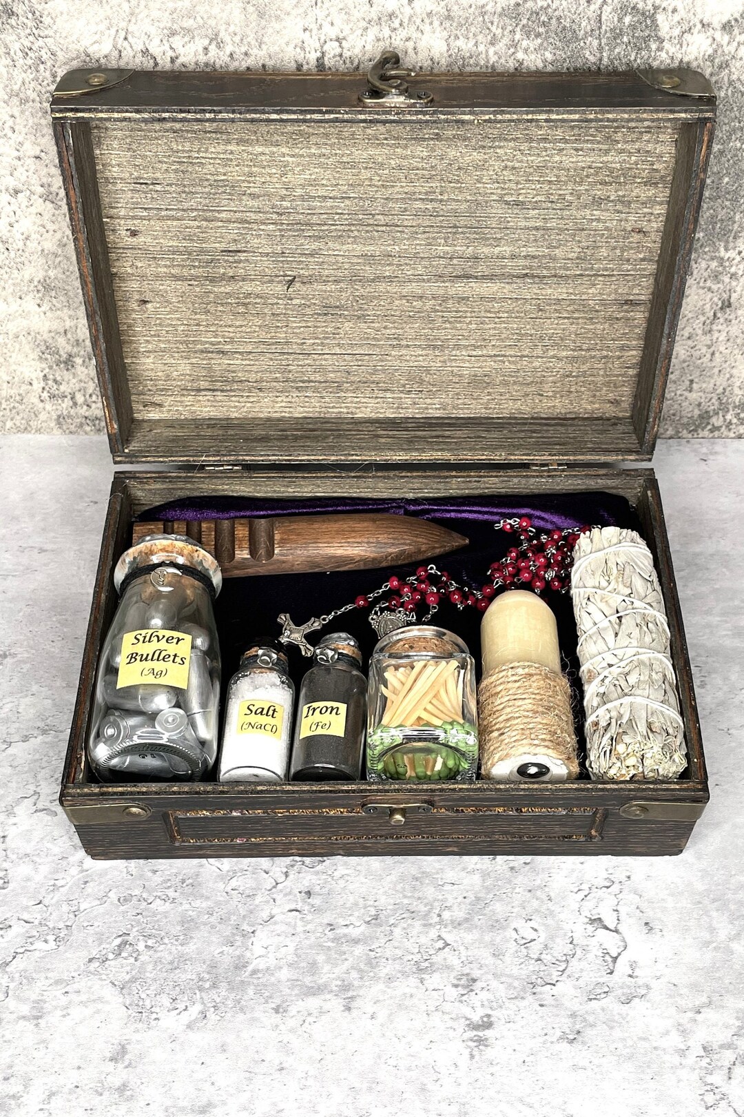 Monster Hunting Kit - Etsy