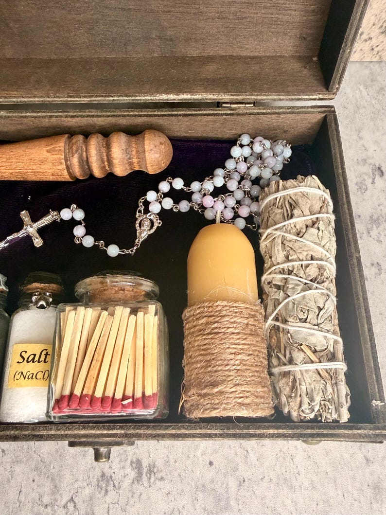 Monster Hunting Kit - Etsy