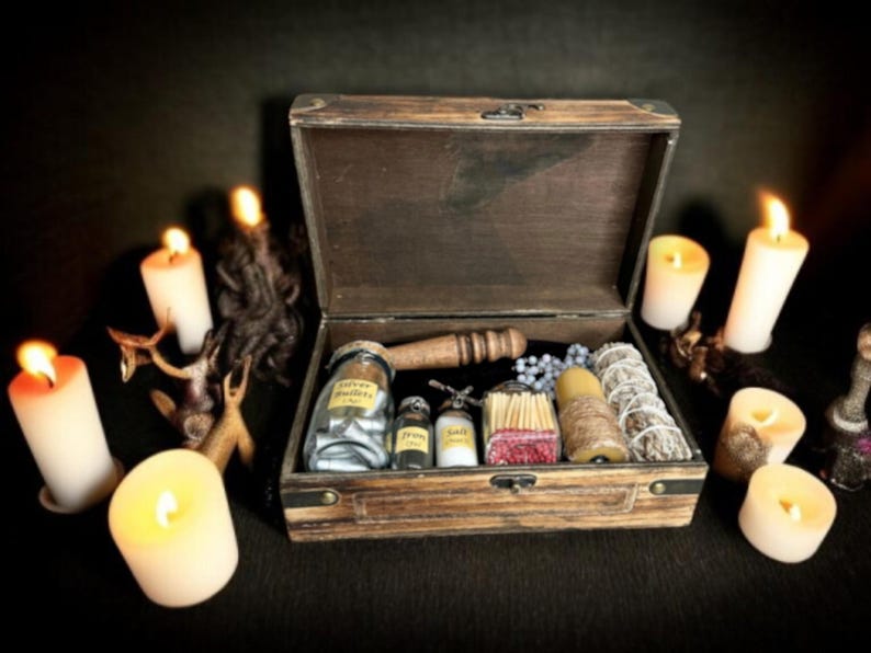 Monster Hunting Kit - Etsy