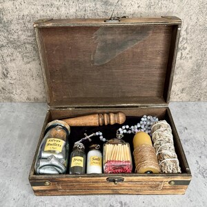 Monster Hunting Kit - Etsy