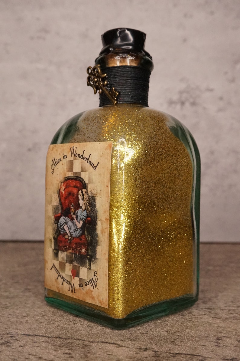Alice in Wonderland Reading Chair Potion Bottle - Etsy