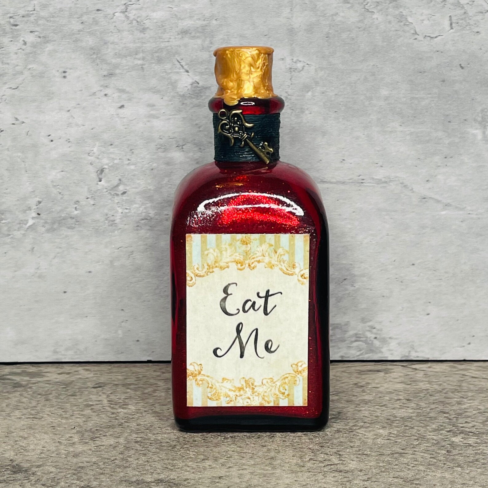 Alice in Wonderland Eat Me Potion Bottle - Etsy