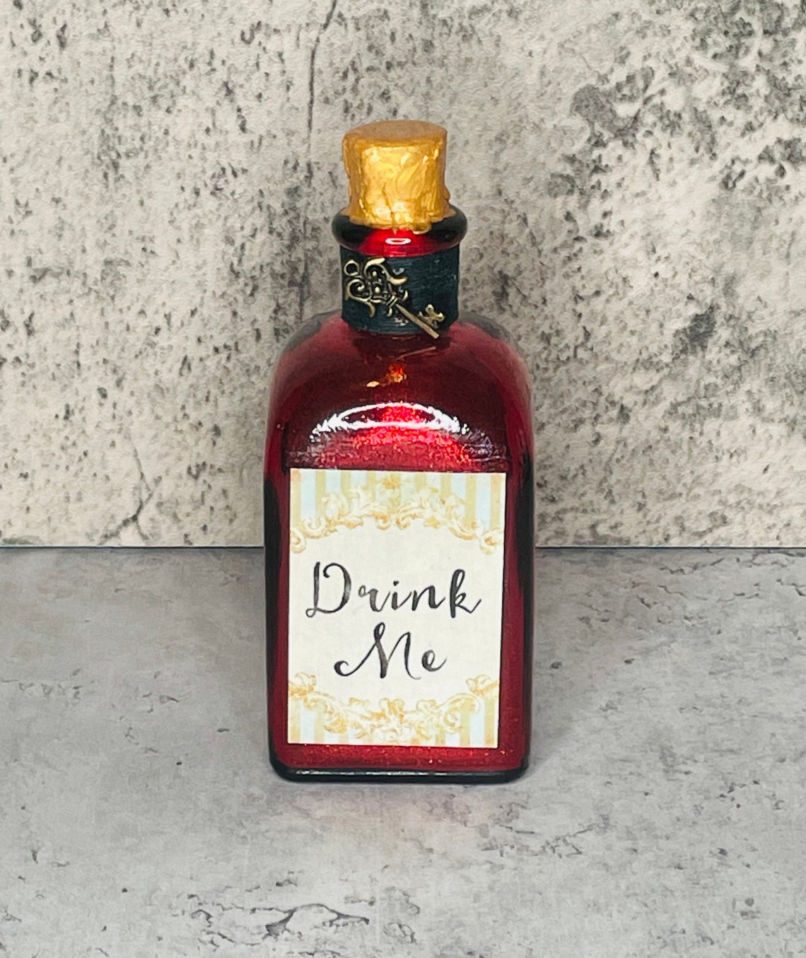 Alice in Wonderland Drink Me Potion Bottle - Etsy