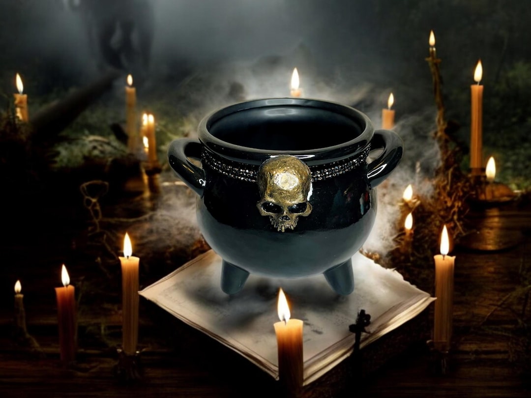 Skull Black Cauldron Centerpiece - Etsy