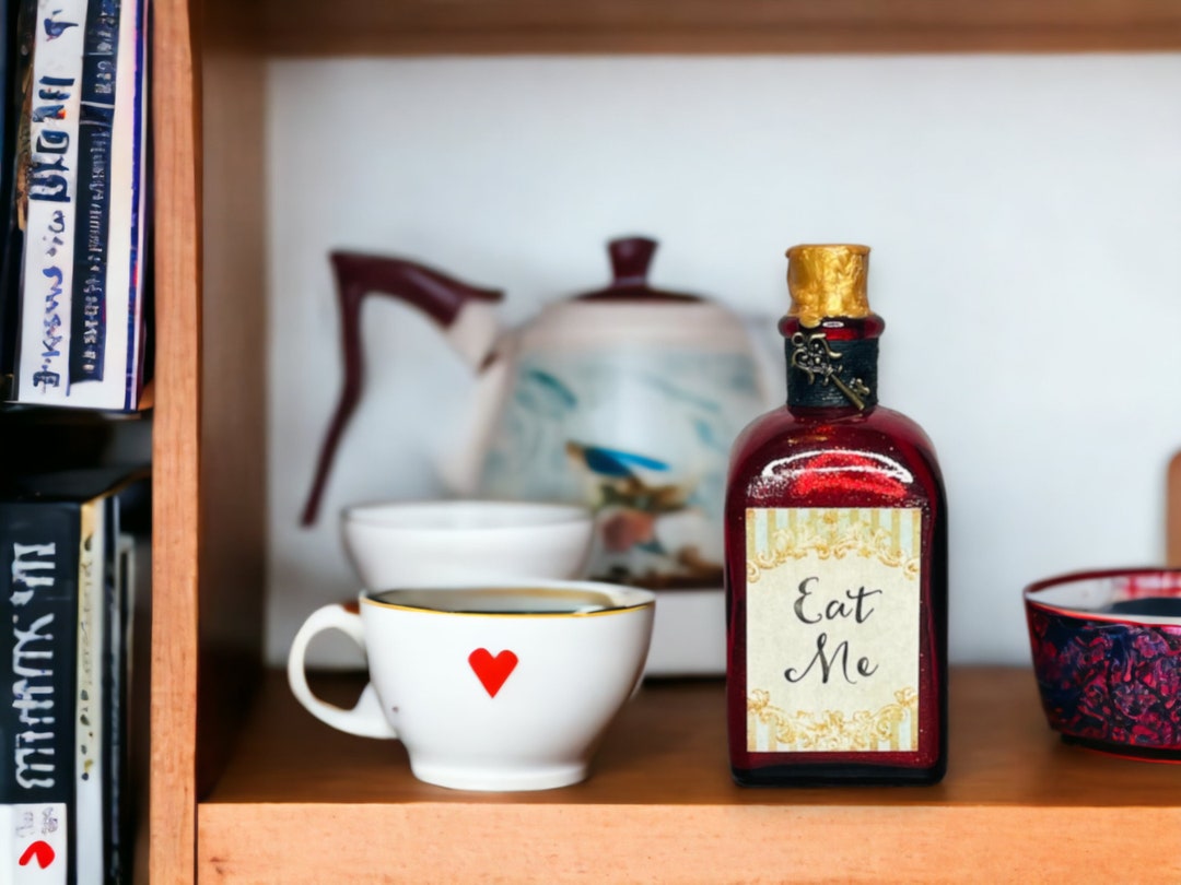 Alice in Wonderland Eat Me Potion Bottle - Etsy
