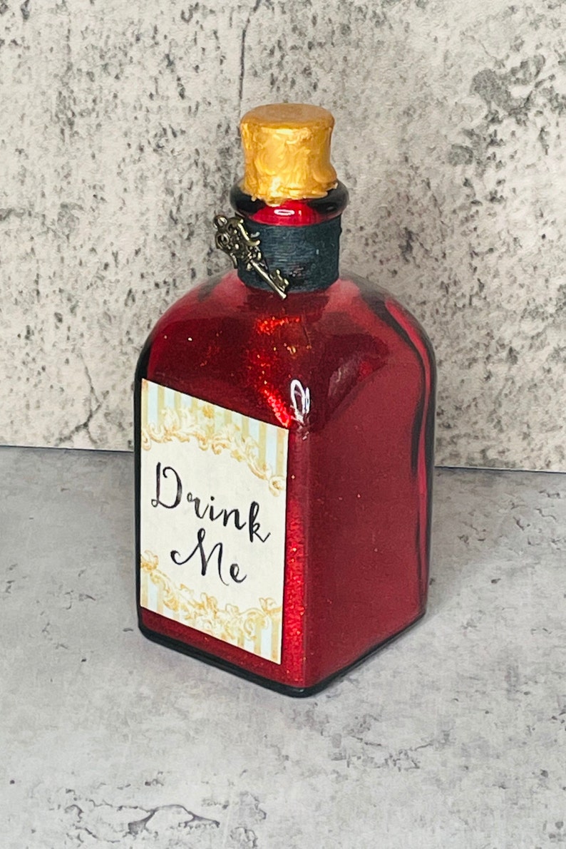 Alice in Wonderland Drink Me Potion Bottle - Etsy