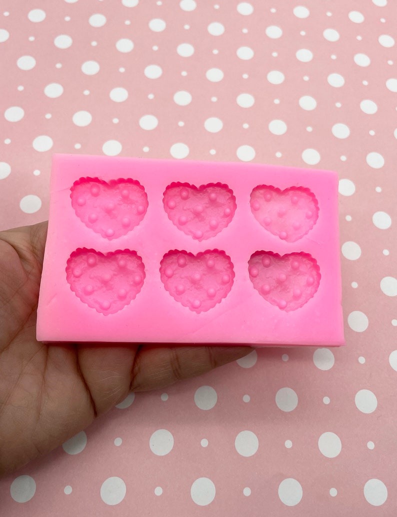 6 Cavity 22mm Heart Cookie Cracker Mold for Cabochons, Charms and ...