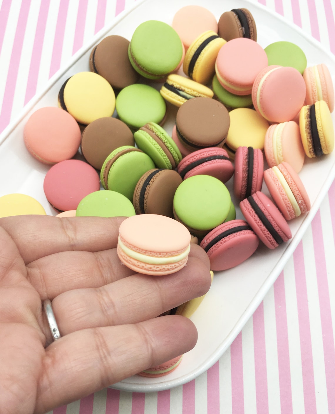 3 Super Realistic Multicolor Round Macaron Cookie Cabochons - Etsy