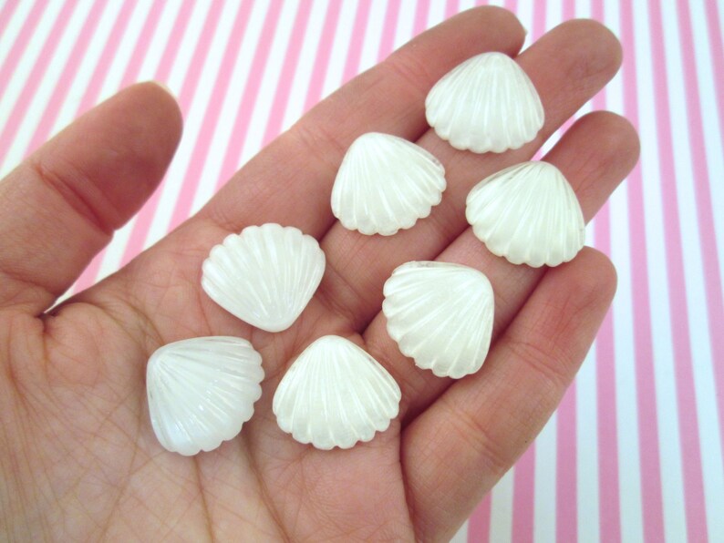 10 White Pastel Seashell Cabochons Glitter Seashells 1104 - Etsy