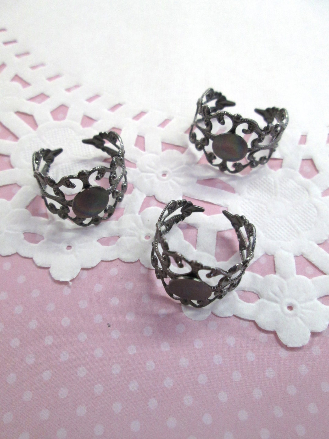5pc Gunmetal Filigree Rings 8mm Pad, Open Back Ring Backs A168 - Etsy