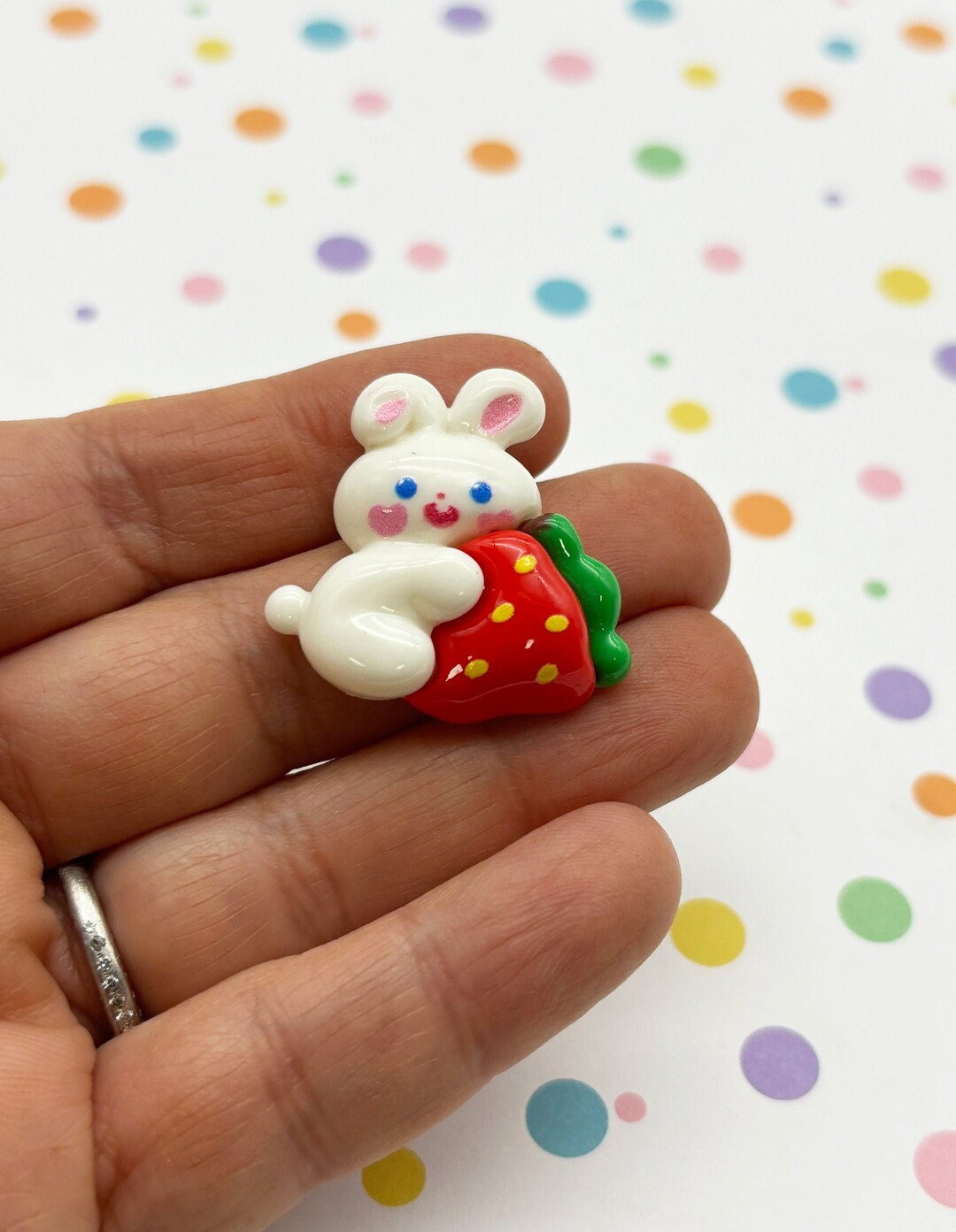 6 White 29mm Flatbacked Resin Kawaii Bunny Rabbit With Strawberry ...