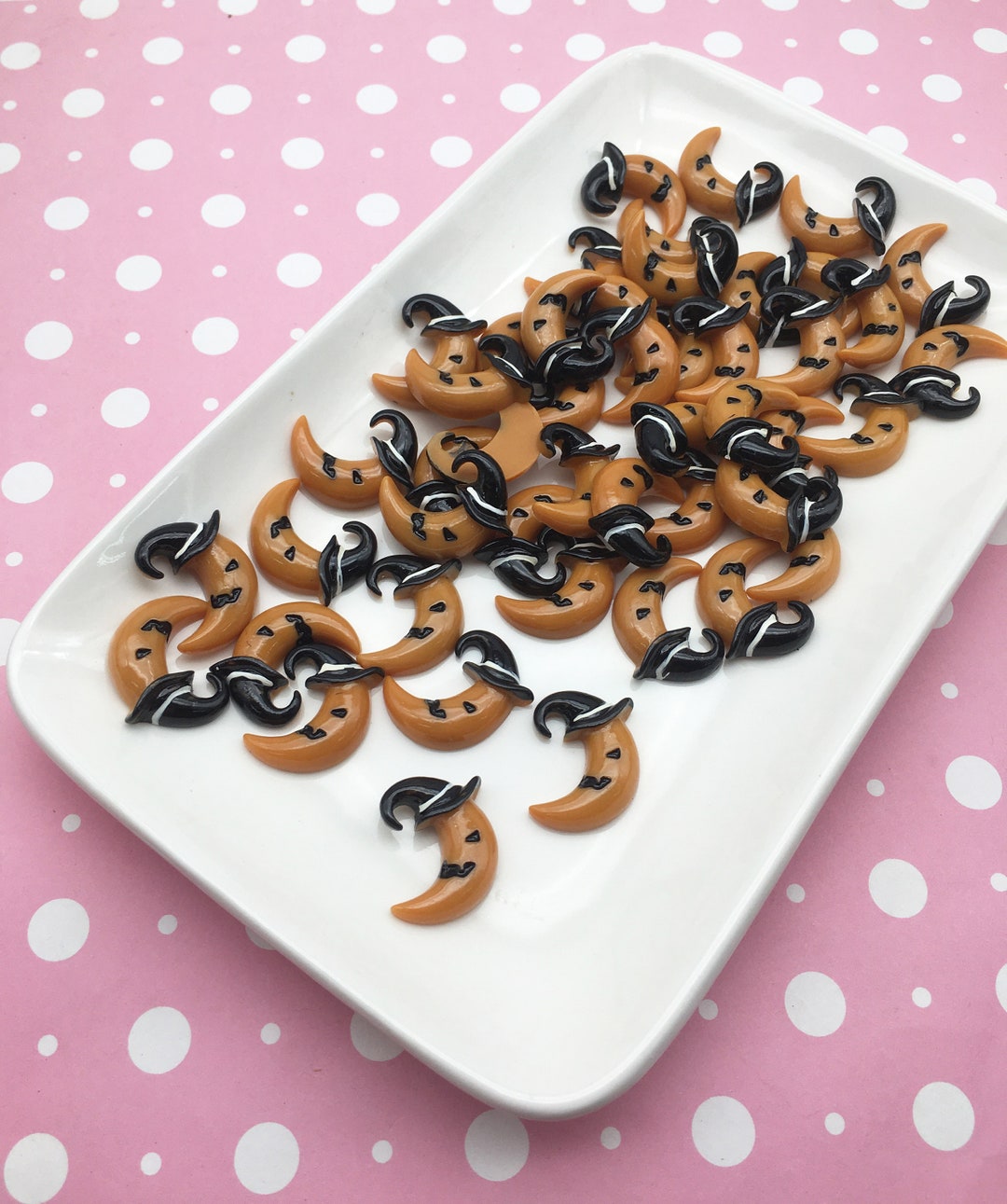 6 Spooky Crescent Moon Cabochons, Cute Halloween Cabs, Halloween ...