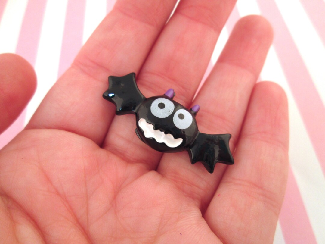 6 Flatbacked Black Resin Black Bat Cabochons, 39mm Cute Halloween Flat ...