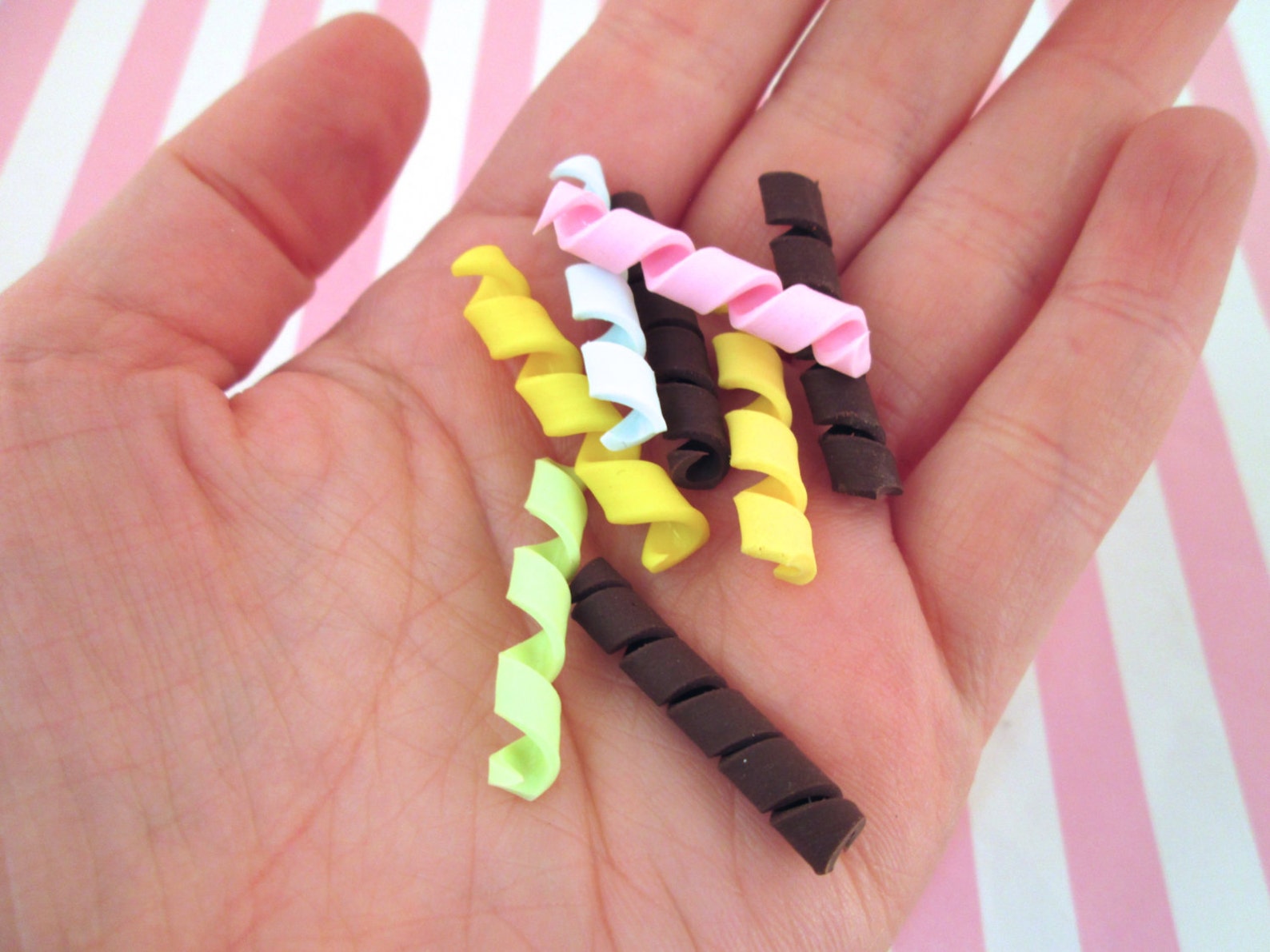 10 Fake Assorted Chocolate Candy Curls Decoden Miniature | Etsy