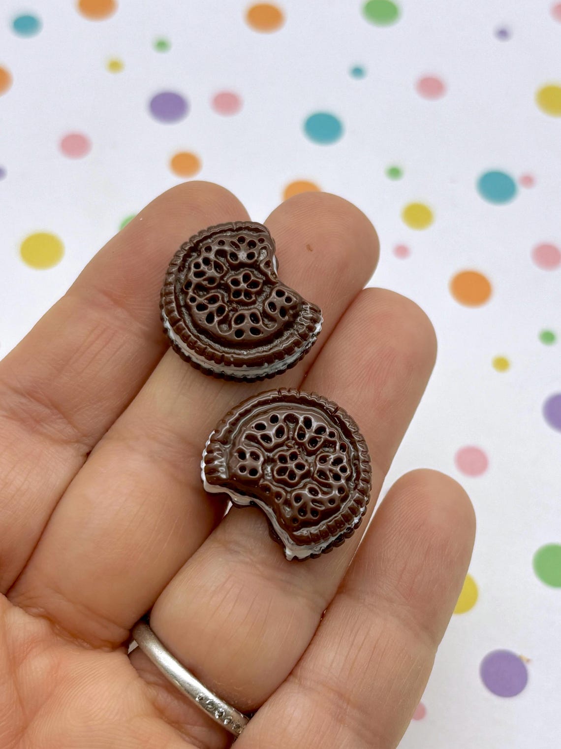 6 Flatbacked Resin Chocolate Sandwich Cookie Cabochons, Flat Backed ...